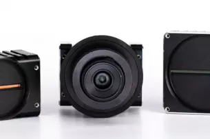 What is the difference between line scan and area scan cameras?