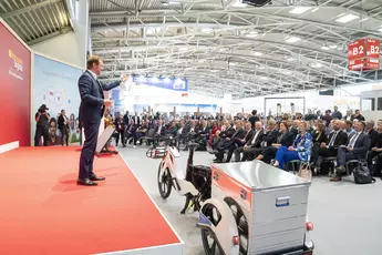 Photo gallery—trade fair impressions