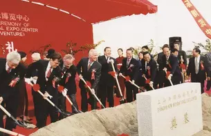 Inspiring shop windows (1974 – 1983)