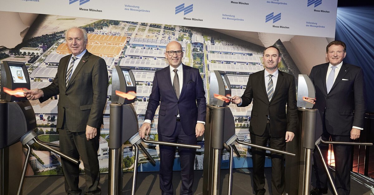 Twenty years of Messe München in Riem: Exhibition halls